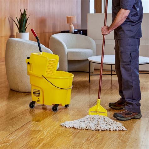 Rubbermaid Commercial Products Cotton Non Wringing String Wet Mop