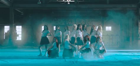 Watch Loona Releases Mv For Much Anticipated Lead Single Favorite