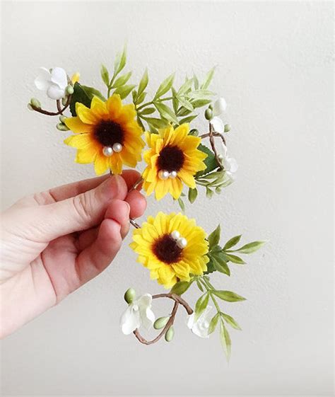 Sunflower Hair Pin Sunflower Hair Accessories Bridesmaid Etsy Bridal Flower Hair Pins Floral