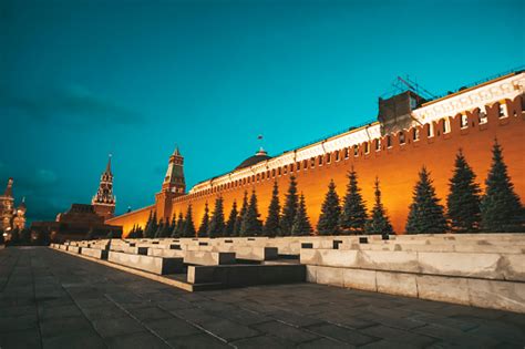 Night View Of Red Square Kremlin Wall Necropolis And Lenins Mausoleum