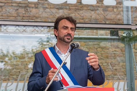 Le maire de lyon Grégory Doucet demande au gouvernement la