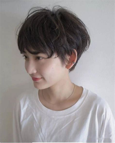 乖巧版“慵懒短发” 女生发型 条码图