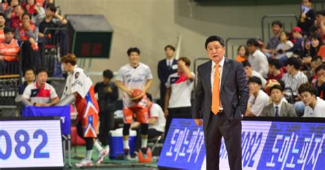 벤치명암 기분 좋은 승리 챙긴 유도훈 감독 우린 더 발전해야 한다