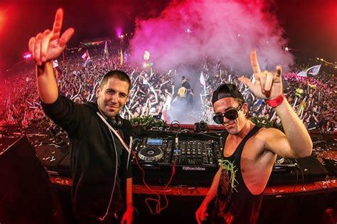 ELECTRONICA DIMITRI VEGAS Y LIKE MIKE