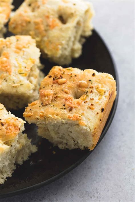 Easy Focaccia Bread Creme De La Crumb