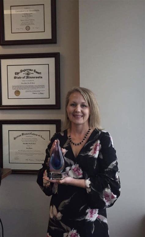 Dena Vandevoort Ehrich On Linkedin I Was Honored To Be Selected For A 3mgives Volunteer Award