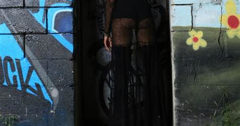 No Panties Nooooo Problem Pop Up
