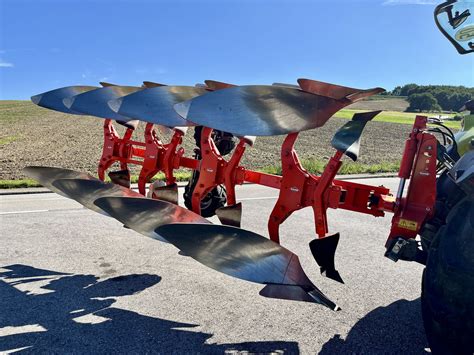 Kuhn Vari Master 123 Ps Baujahr 2024 ·