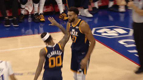 High Five Rudy Gobert  By Utah Jazz Find And Share On Giphy