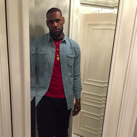 The Internet Goes Crazy After Lebron James Posts Instagram Selfie