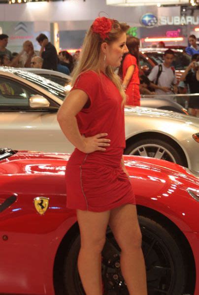Car Show Models 90 Pics