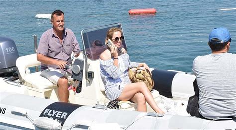 Zeynep Çiller Market Alışverişi Yaptı