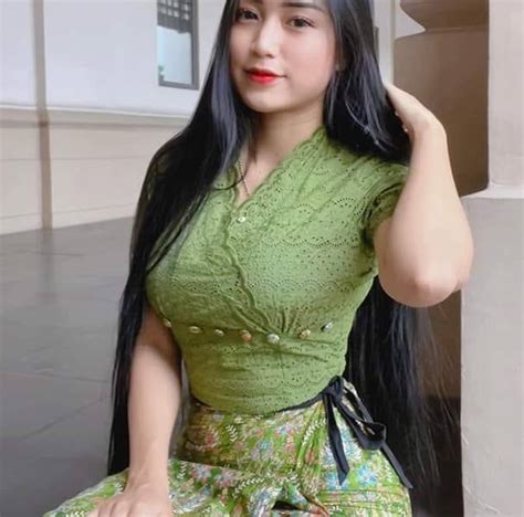 အကိတ်မမများ