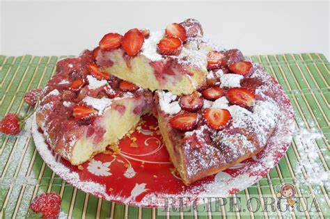 Клубничный пирог в мультиварке без молока Рецепты с фотографиями