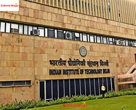 Top 10 Engineering College