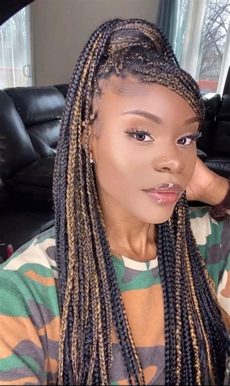 Knotless Mixed Honey Blonde Braids With Curled Ends Artofit