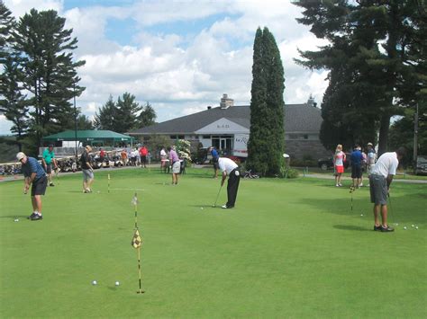 Ki 8 Eb Golf Course Trois Rivières Bonjour Québec