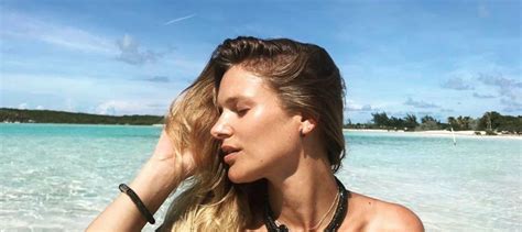 Mayte Rodríguez Impacta Con Elegante Sesión De Fotos M360cl