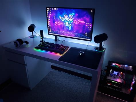My New 1 Monitor Setup What Do You Think R Razer
