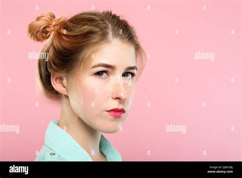 Lack Of Face Hi Res Stock Photography And Images Alamy
