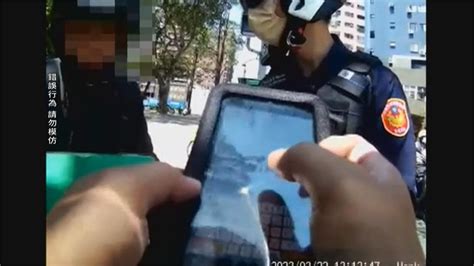 外送包沒蓋好警提醒 聞到酒味一測果然酒駕 Yahoo奇摩汽車機車