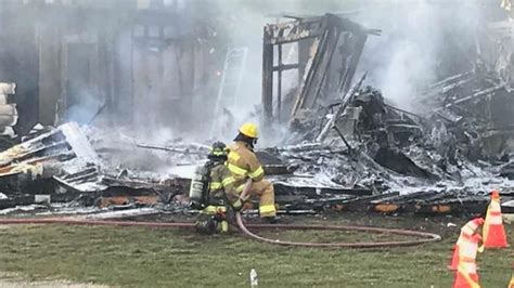 Crews Battle Fire At Home In Linn County Kgan