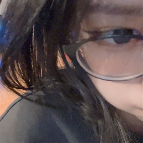 Pin De Miffy Em 𝘐𝘯𝘴 𝘨𝘪𝘳𝘭𝘴~📚 Ideias De Fotos Coreana Fofa Hacks De