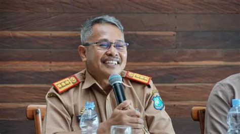 Kemendagri Inisiasi Gerakan Pembagian Juta Bendera Merah Putih Di Seluruh RI News Liputan