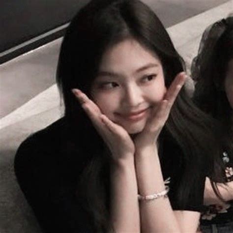 Pin By ⍟ On ★jn Jen Videos Blackpink Kim Jennie