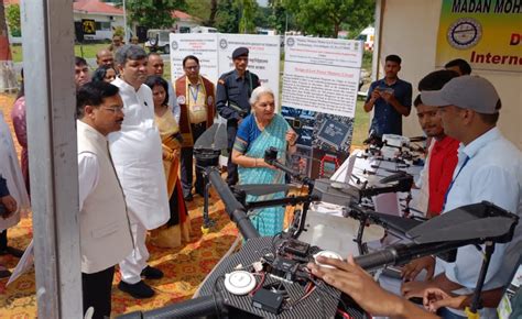 राज्यपाल ने Mmmut में किया 39 मेधाव‍ियों को सम्मानित मदन मोहन मालवीय