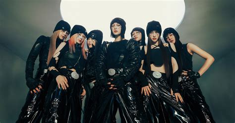 XGの1stミニアルバムNEW DNA9月27日発売決定CD BOXは細胞分裂を連想させる2形態Bezzy ベジー アーティストを