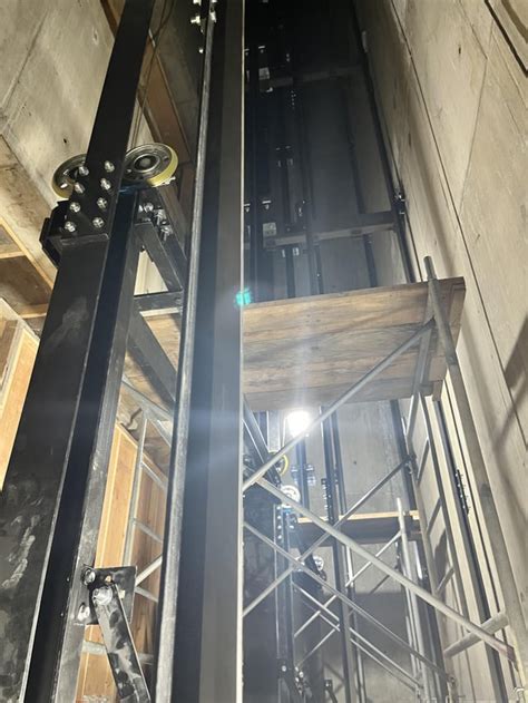 Triplex Time R Elevators