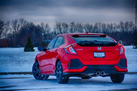 Honda Civic Sport 2017 Honda Civic Sport 6mt Hatchback Automotives