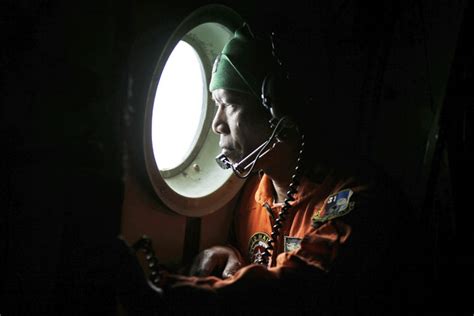 Official 6 Bodies Recovered From Airasia Crash Globalnewsca