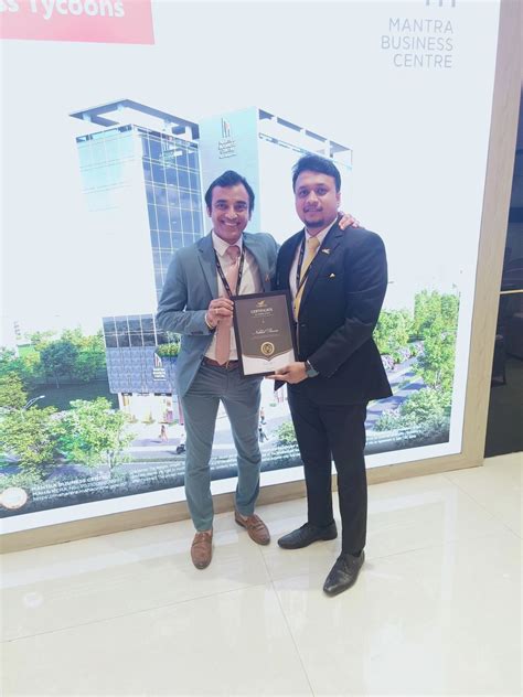 Nikhil Pawar On Linkedin Receiving Best Employee Award In Qtr 3 Is A