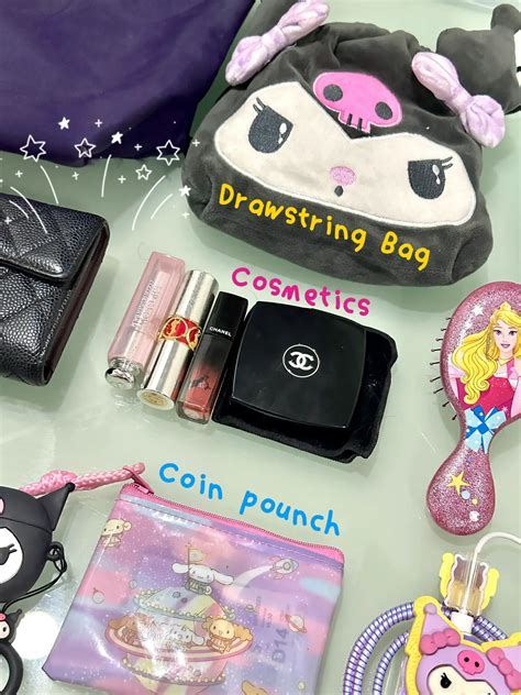Whats In My Bag พกอะไรไปเรียนบ้าง •°⸝ ⸝ 💒ꔛ👛🐇꙳ แกลเลอรีที่โพสต์โดย