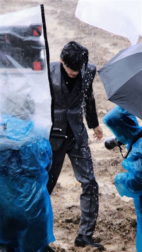 Pin By Lindaw On Luo Yunxi 罗云熙 Leo