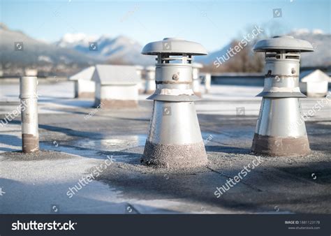 Exhaust Stack 11 436 รายการ ภาพ ภาพสต็อกและเวกเตอร์ Shutterstock