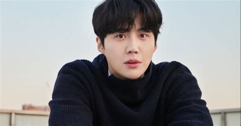 ‘사생활 논란 후 김선호가 복귀 논의 중인 드라마의 정체 민중의소리