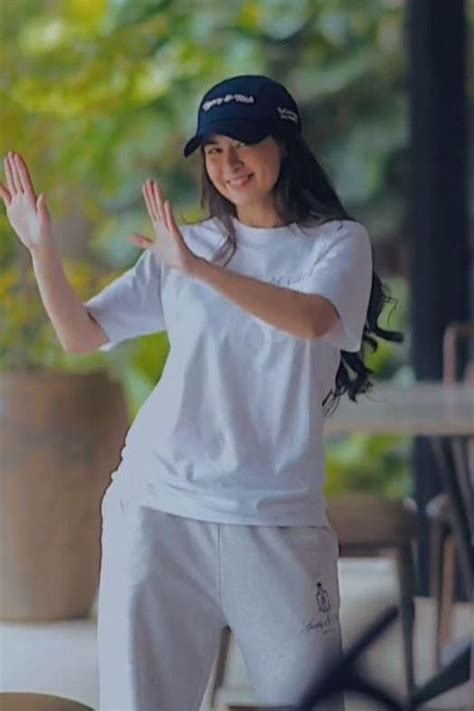 Marian Rivera Goes Viral On Tiktok Marian Rivera Dance Moves Lounge Wear