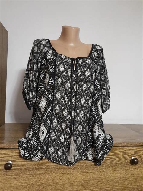 Блуза — ціна 110 грн у каталозі Блузи Купити жіночі речі за доступною