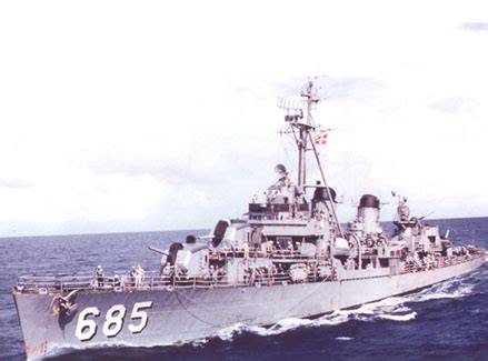 USS PICKING (DD-685) Deployments & History