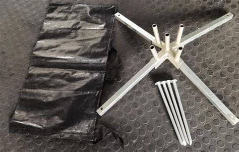 Cluster Flag Poles Flagpole City