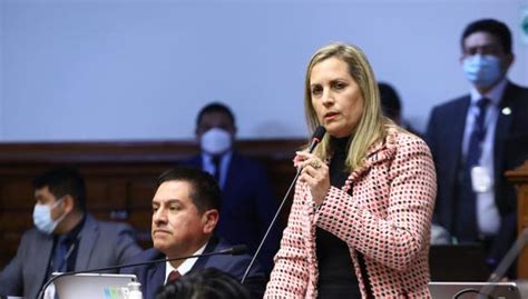 María del Carmen Alva minimiza lo ocurrido con Francis Paredes en la