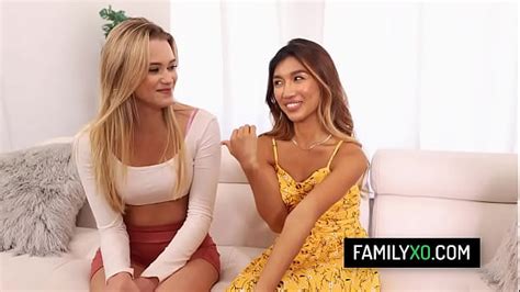 Perv Stepdad Have Threesome Sex With His Hot Teen Stepdaughters Clara