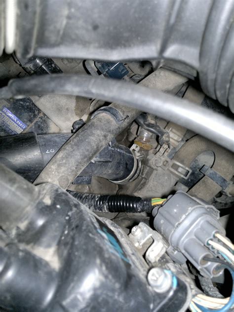 Патрубки радиатора — Honda CR-V (RD1/RD2), 2 л, 1997 года | поломка ...