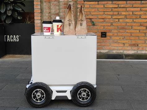 Robotplatform Robotic Robots Lastmilerobot Deliveryrobot Fdata Robot