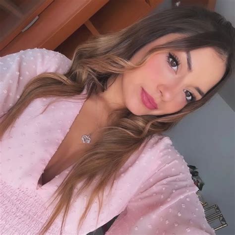 Scarlette Sc Stefy Threads Say More