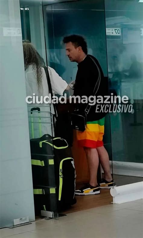 Chano tendría un nuevo amor las fotos del cantante junto a la modelo en el aeropuerto tras unos