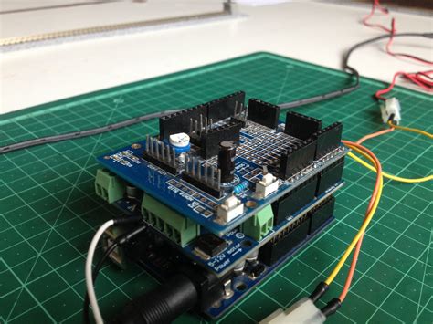 Simple Automated Point To Point Model Railroad Running Two Trains 13